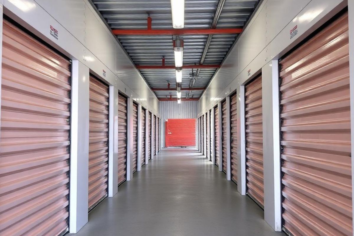 5 Tips for Organizing Your Belongings with Self-Storage